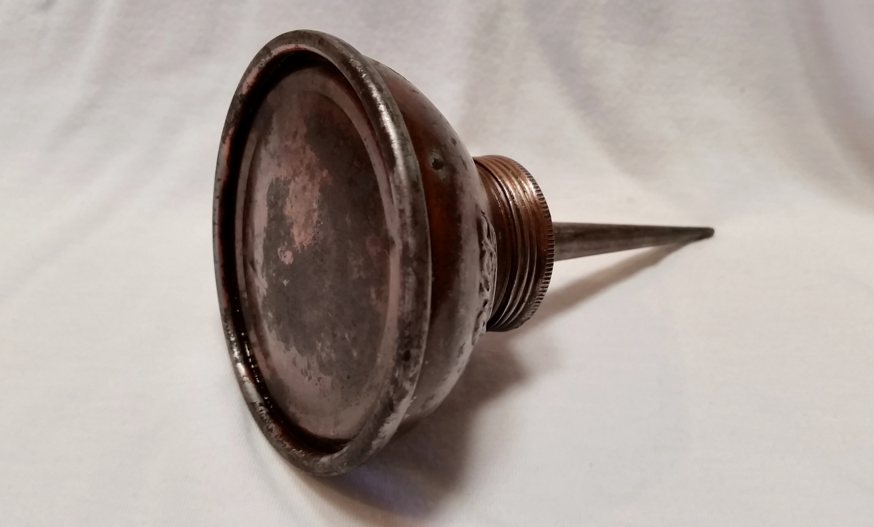 Early Ford (Script) Oil Can | Collectors Weekly