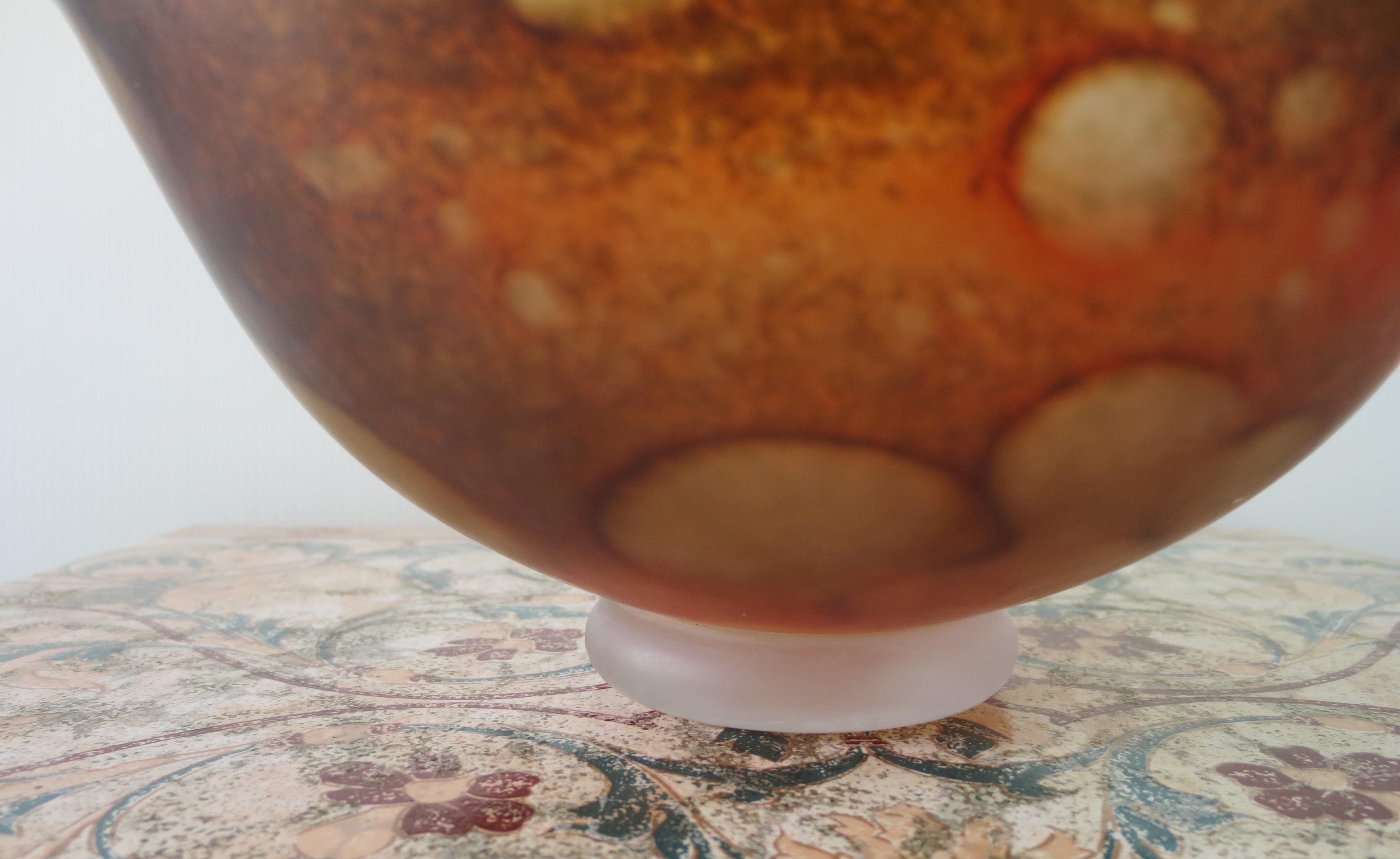 Amanda Angus Glass Bowl | Collectors Weekly