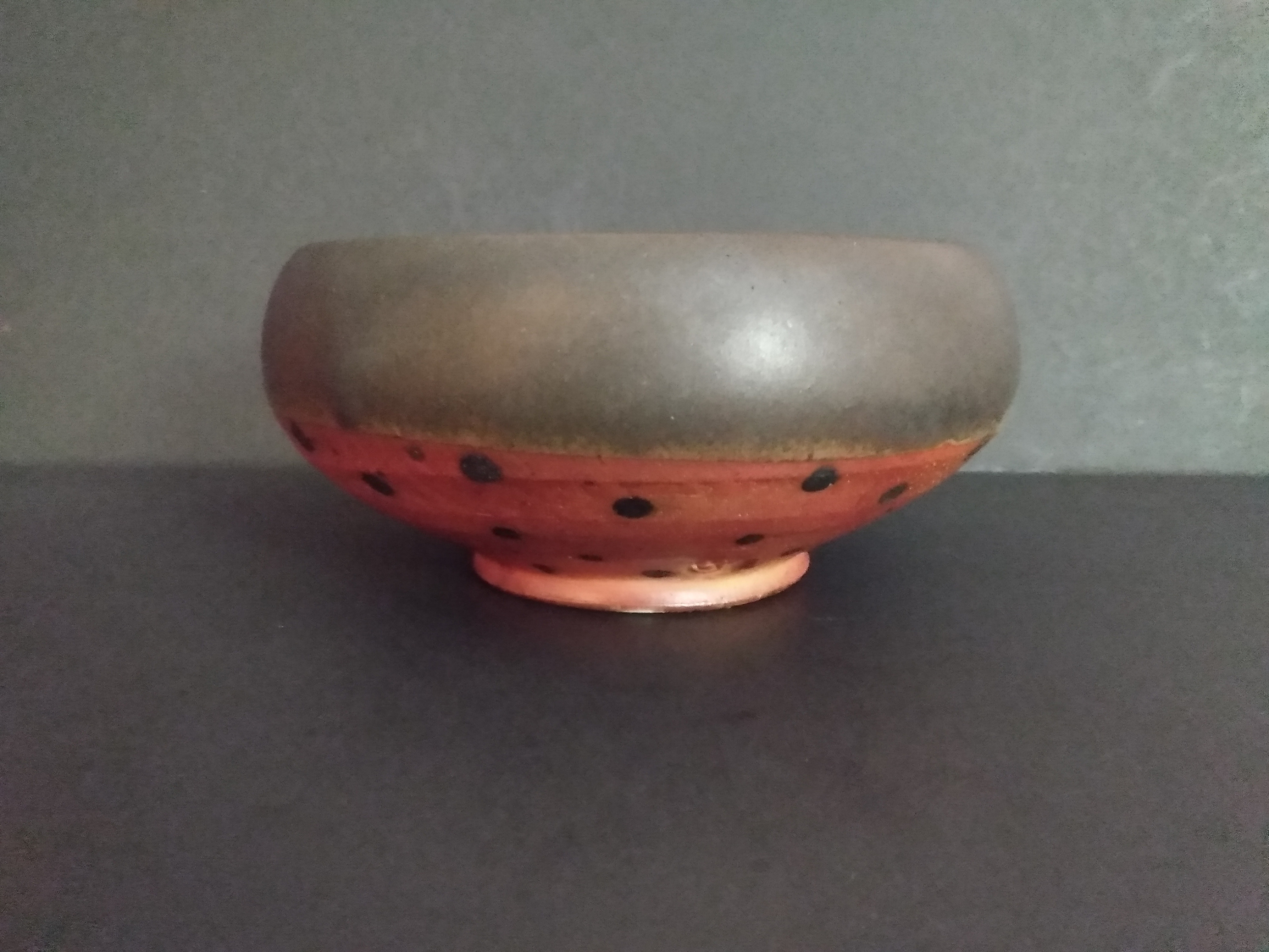 Pottery bowl | Collectors Weekly